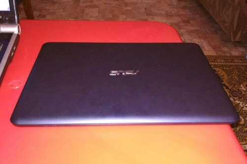 Asus R209H