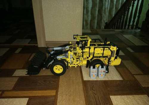 Lego Technic 42030 Volvo