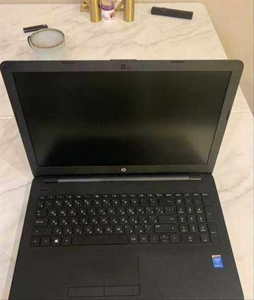 Ноутбук HP laptop 15-bs1xx