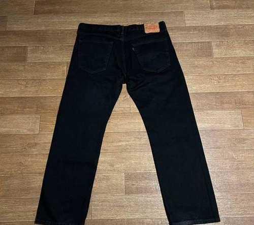 Levis