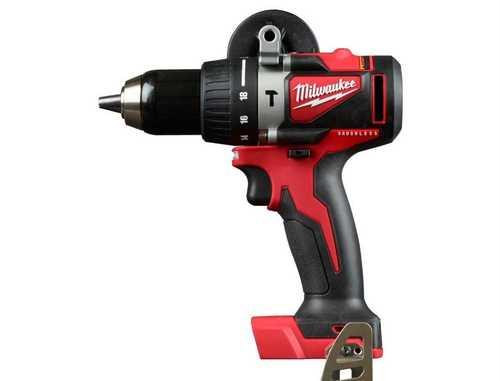 Ударная дрель-шуруповерт Milwaukee M18 2902-20