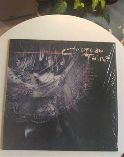 Винил Cocteau Twins Treasure