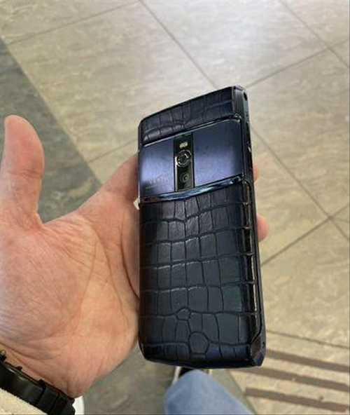 Телефон Vertu Signature Touch 2 лимитированная сер