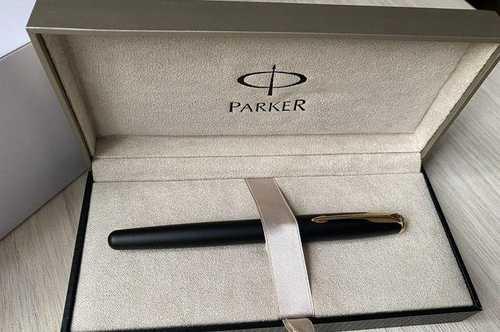 Перьевая ручка parker