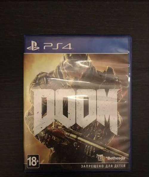 Игра для приставки PS4 doom + код для демоническог