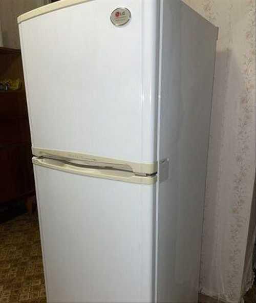 Холодильник LG GR-242MF