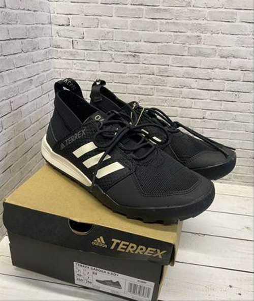 Кроссовки adidas terrex daroga S.RDY