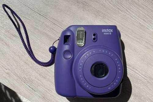 Компактный фотоаппарат instax 8 mini