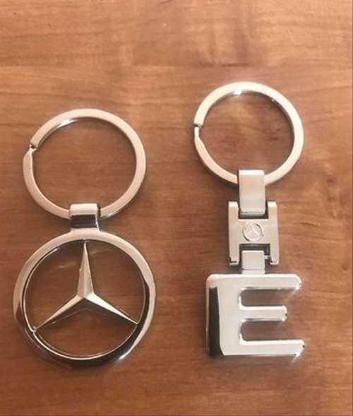 Брелок Mercedes