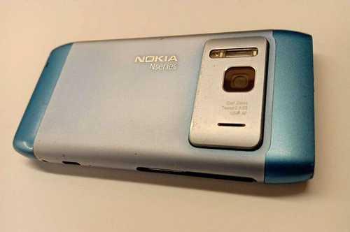 Телефон Nokia N8