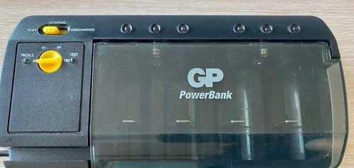 Зарядное устройство GP PowerBank S320