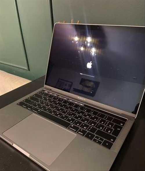 Apple MacBook Pro 13 2018