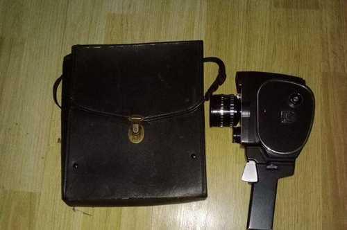 Кинокамера плёночная производство СССР quarz DS8-M