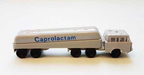 Tatra H0 1/120 Танкер Caprolactam VEB гдр 1980е