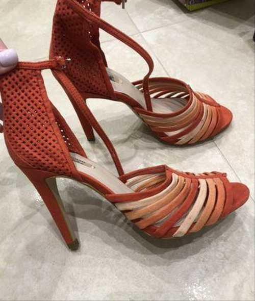 Туфли новые zara
