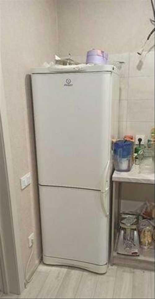 Indesit c132g 016 уплотнитель