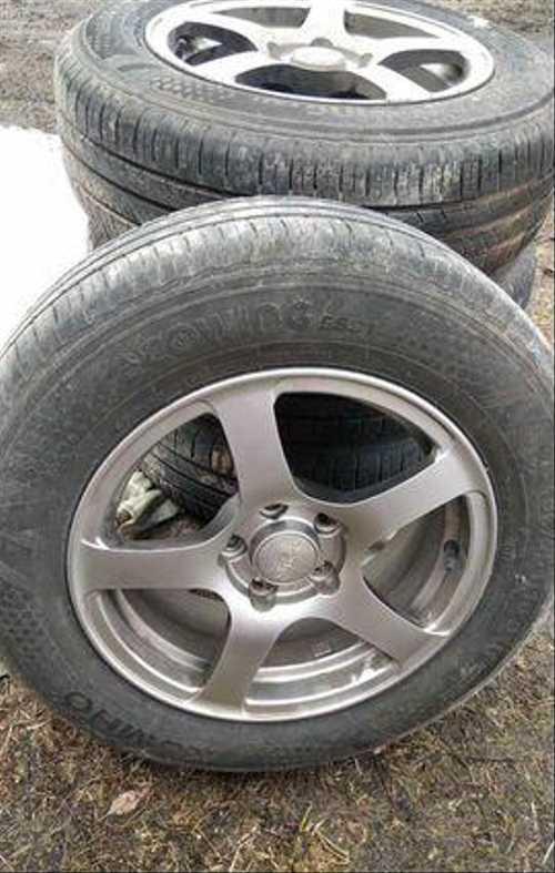 Kumho 195/65 R15, 4 шт