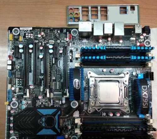 Intel DX79SI + i7 + 16Gb LGA2011