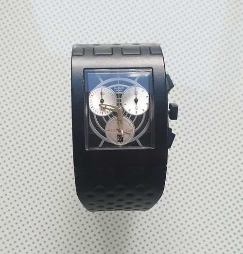 2002 Swatch chrono sueb-400 Dr. NO James Bond 007