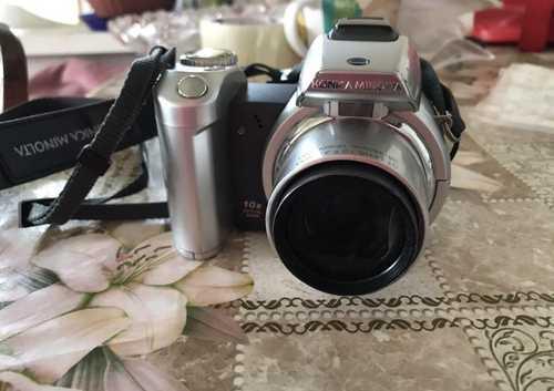 Компактный фотоаппарат konica Minolta
