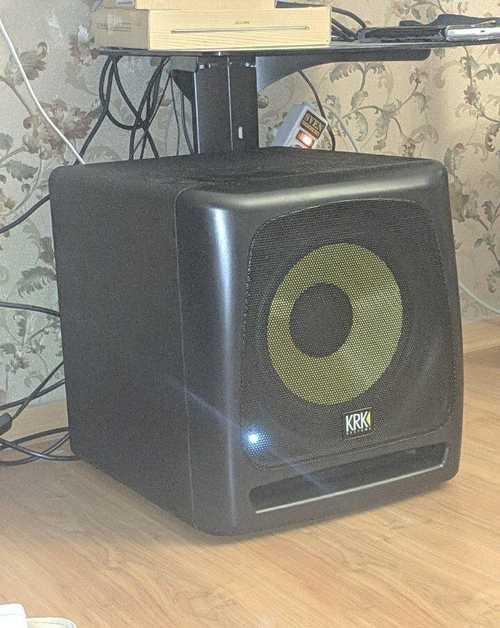 Сабвуфер krk 10s2