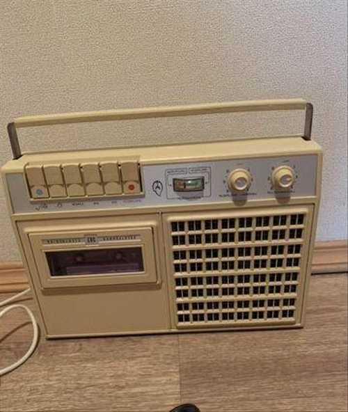 Электроника 302 кассетный магнитофон СССР