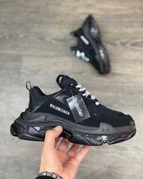 Кроссовки balenciaga triple s