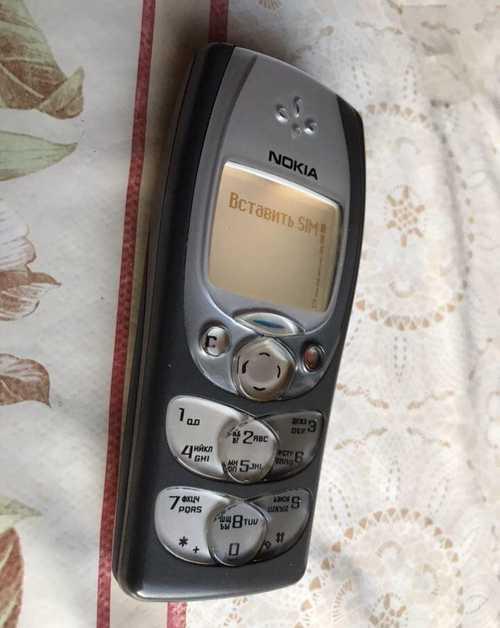 Телефон Nokia 2300 ретро