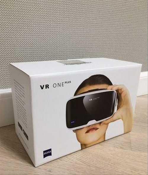 Очки Zeiss VR One Plus