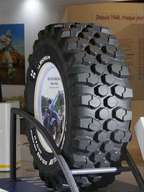 Шина 16.9-28 Michelin bibload H/S 163A8/163B
