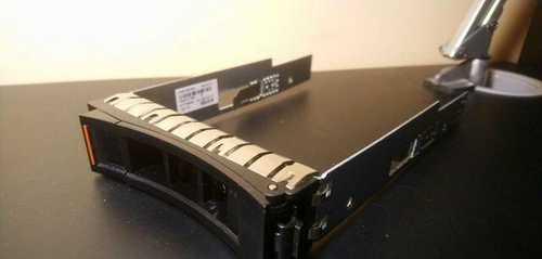 Салазки HDD IBM 3.5" SAS SATA Tray Caddy