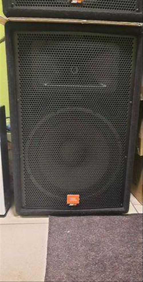 Колонки JBL JRX 100