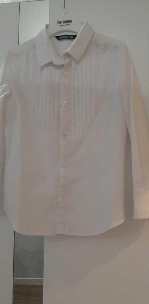 Рубашки рост 116-119 белая/голубая/розовая
