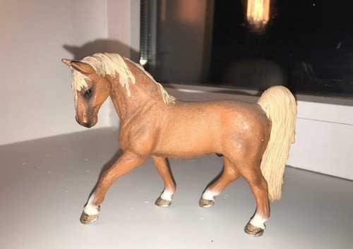 Schleich 13631 - Жеребец