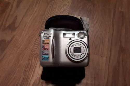 Фотоаппарат Nikon CoolPix 2200