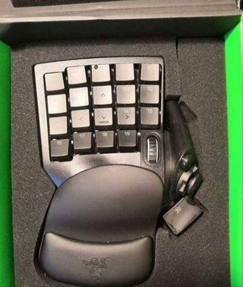 Механический кейпад Razer Tartarus Pro