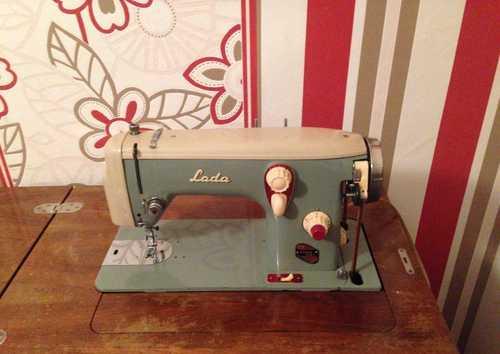 Швейная машинка LADA Чехословакия