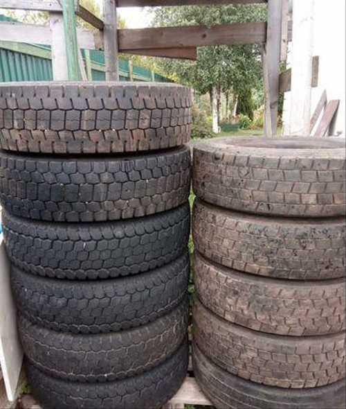 Accelera 215/75 R17.5