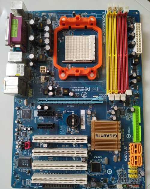 Gigabyte ga-k8vt800. Gigabyte ga-m52s-s3p. Gigabyte ga-m52l-s3. Ga-m52l-s3.