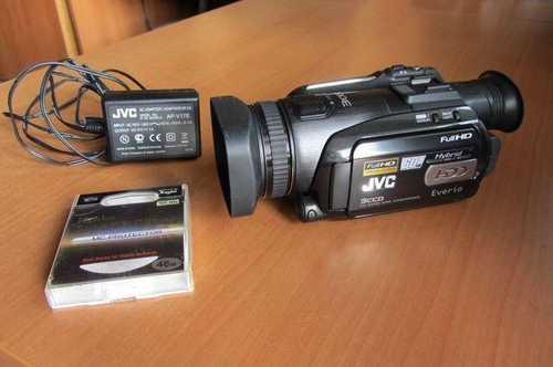 JVC Everio GZ HD7ER Full HD Видеокамера 60Gb HDD