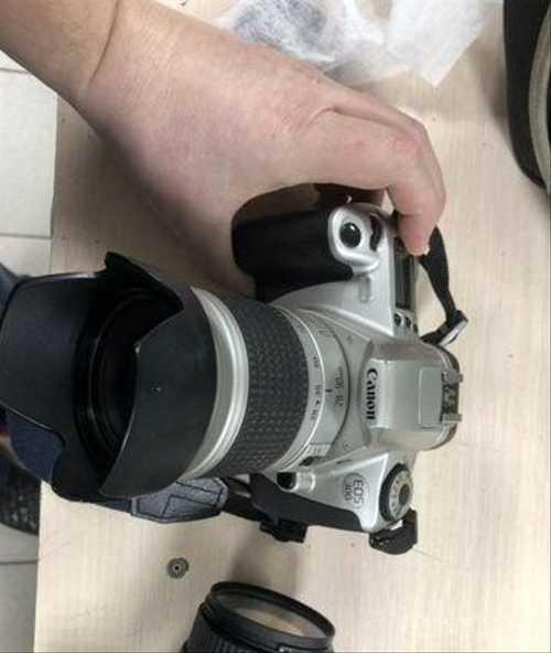 Два пленочных фотоаппарата,Canon и Sigma