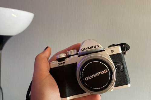 Фотоаппарат цифровой Olympus OMD-10 mark II