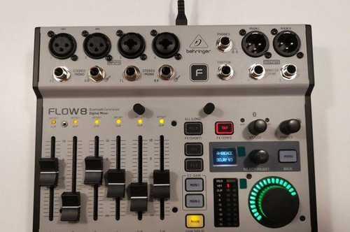 Аудио микшер цифровой 8 канальный Behringer Flow 8