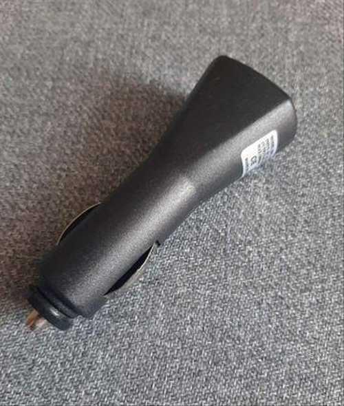 Автомобильный зарядник USB