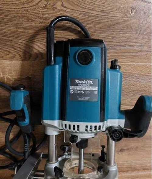 Makita rp2300fc. Макита rp2300fc пылеудаления. Фрезер Макита rp2300fc подошва. Фрезер Макита 2300 FC. Макита 2300 купить