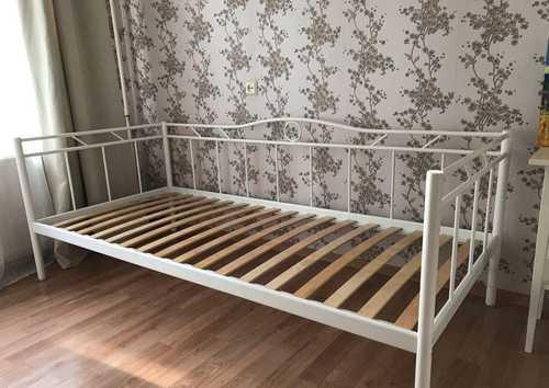 Односпальная кровать (кушетка) IKEA