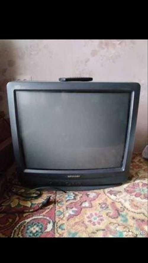 Телевизор sharp ЭЛТ CV-2195RU с пультом
