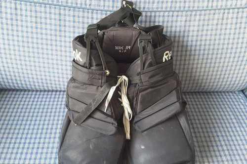 Продаю шорты вратарские Reebok 18K Jr