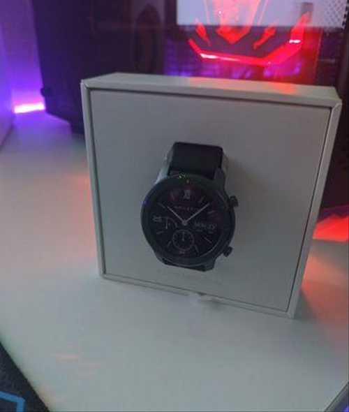 Amazfit GTR 42mm (чёрные)