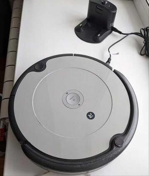 IRobot Roomba 698 (на гарантии до июля 2022)